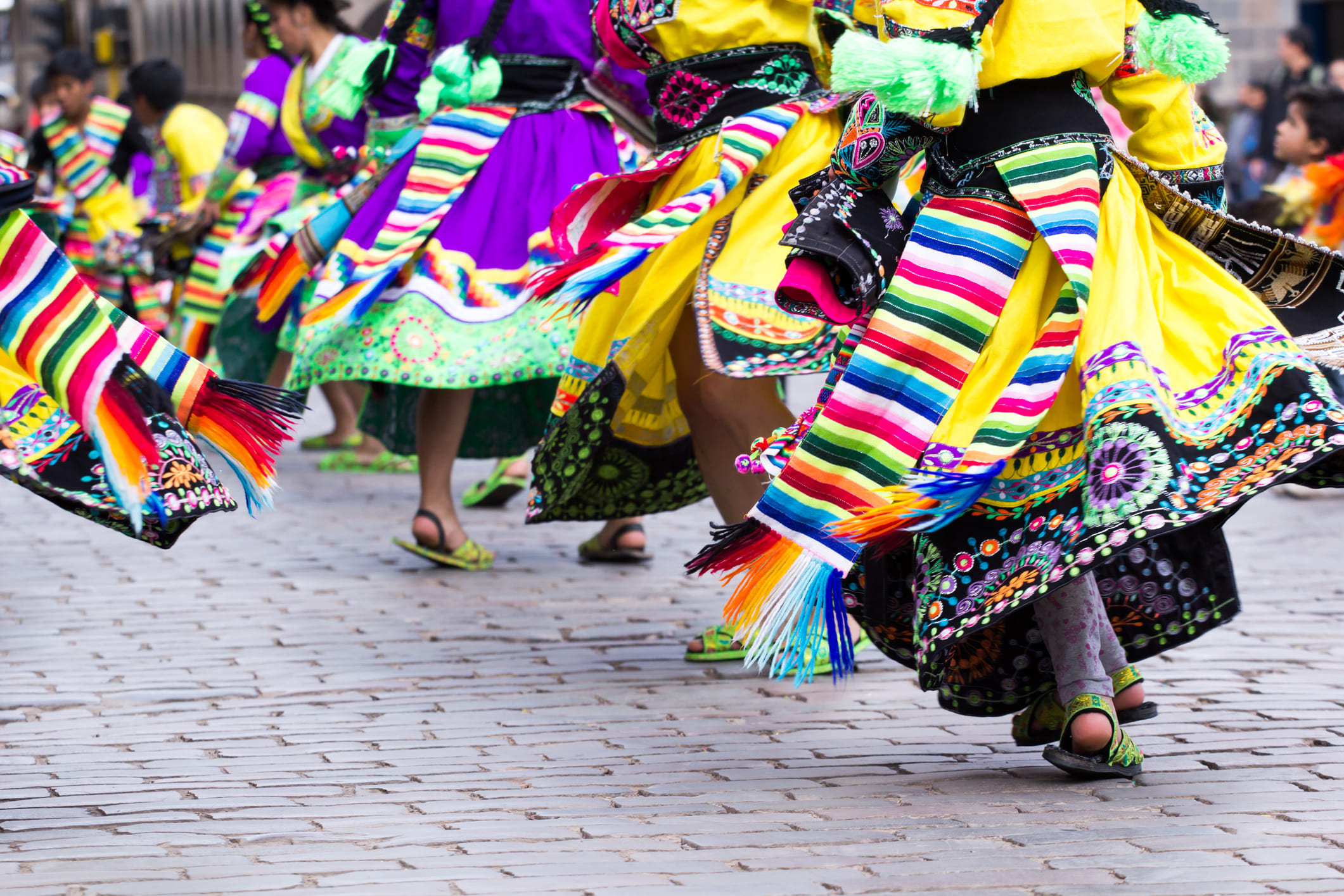 Bailes típicos del Perú: un viaje cultural de música y danzas – SKY ...