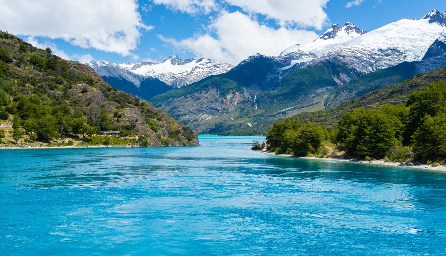 ¿Cuál es el lago más grande de Chile y qué puedes hacer allí? – SKY ...